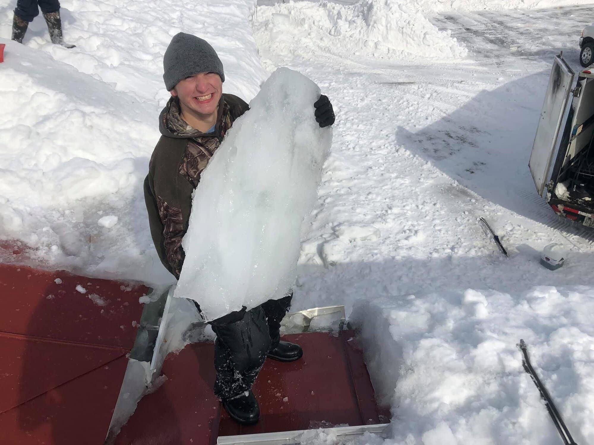 Ice Dams on Roofs: Causes, Dangers, and Safe Removal for Commercial ...